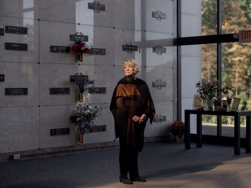 Aiding people on their worst day, funeral workers serve others’ needs ...