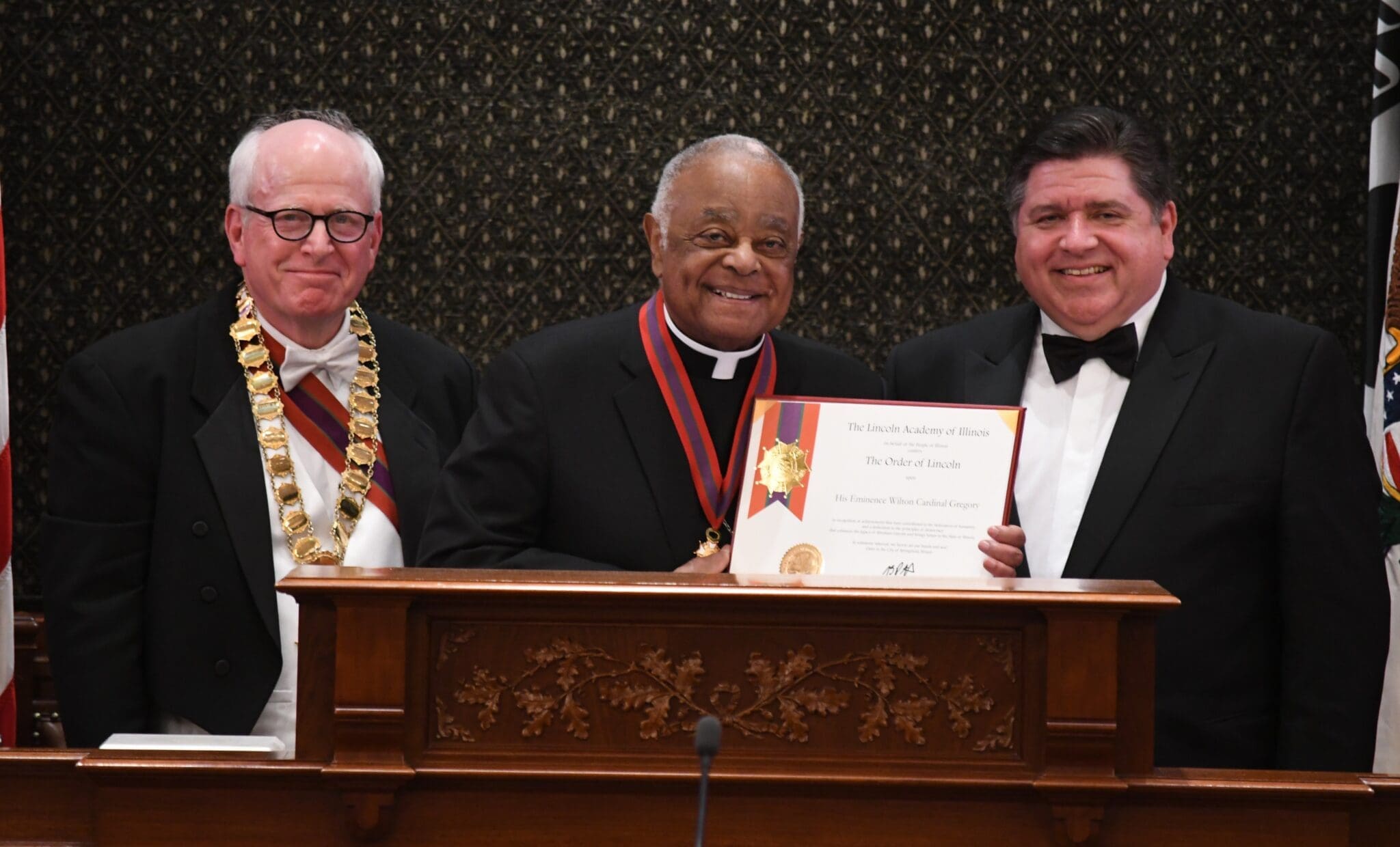 Cardinal Gregory of Washington receives Order of Lincoln honor from ...