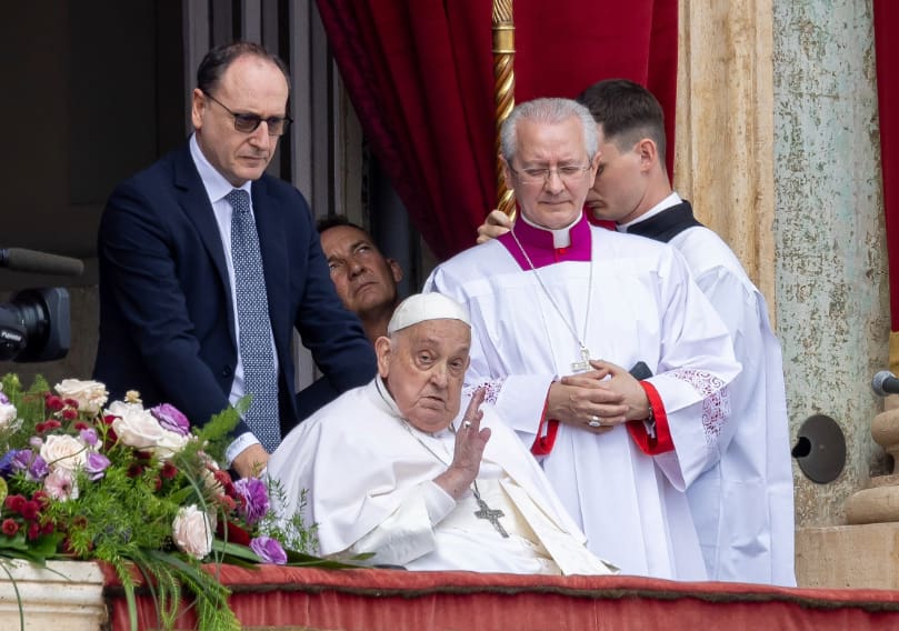 Pope Francis' last Easter message: Jesus' resurrection makes Christians ...