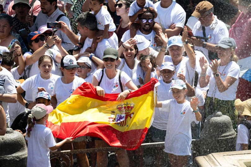 Pope at Angelus: Be a laborer in the field of mission - Georgia Bulletin - Georgia Bulletin