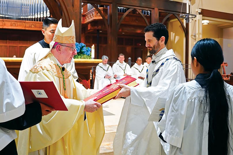 New pastor installed at OLA - Georgia Bulletin - Georgia Bulletin